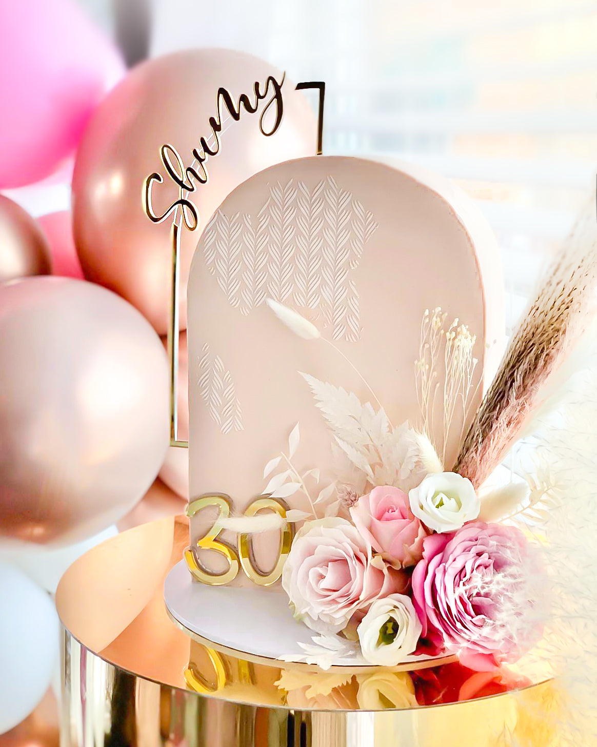 Arch Name Cake Topper SCRIPT TYPE – Print Fella